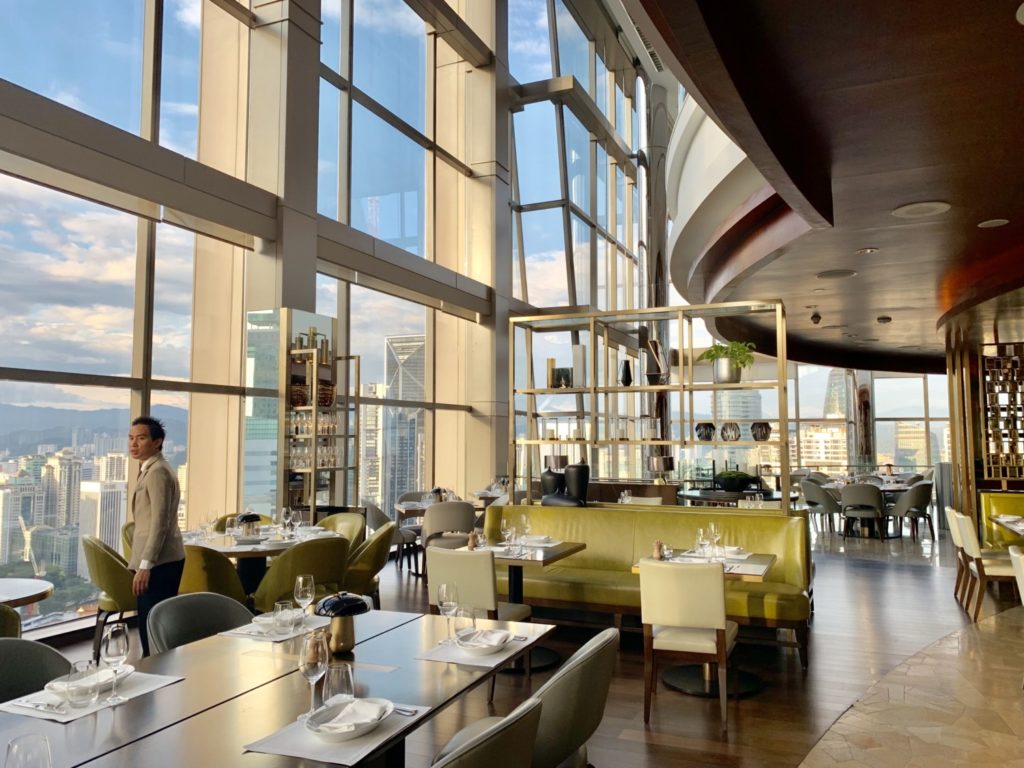 クアラルンプールで夜景がみえるレストラン「Thirty8」で食事をしてきました。 | POWER TRAVELER